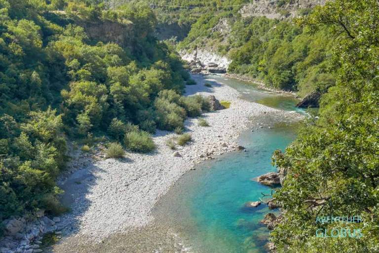 Moraca Schlucht: Tipps, Wandern und Kloster – Abenteuerglobus ...