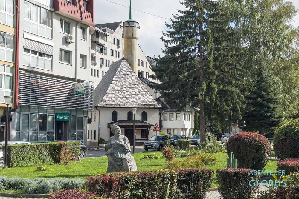 Entdecke Travnik: Aktuelle Tipps, Sehenswürdigkeiten, Bunte Moschee ...